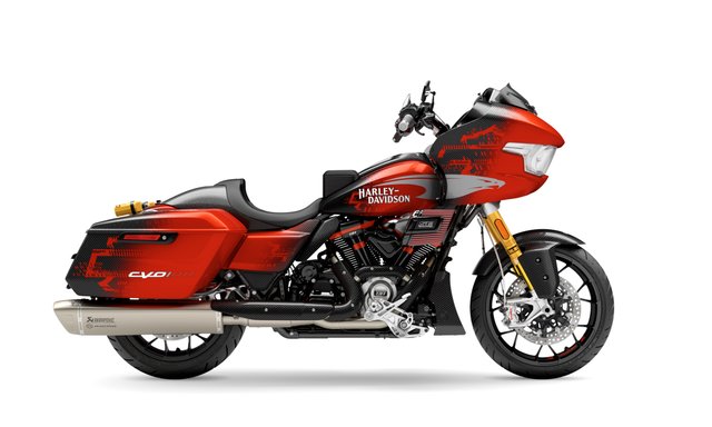 CVO ROAD GLIDE RR - Colonial Harley-Davidson®